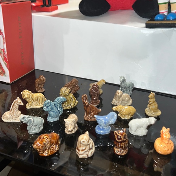 rose tea collection | Accents | 2 Ceramic Wade Red Rose Tea ...